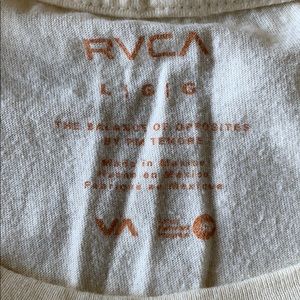 RVCA | Shirts | Rvca Graphic Tee | Poshmark
